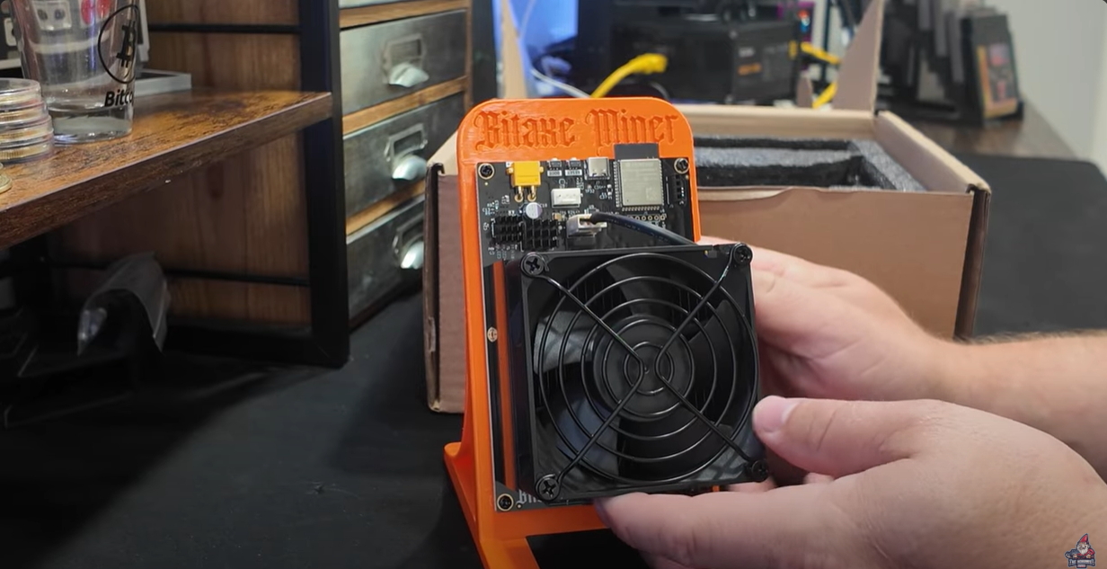 The PERFECT Mini Bitcoin Miner for Beginners! A Deep Dive into the ...