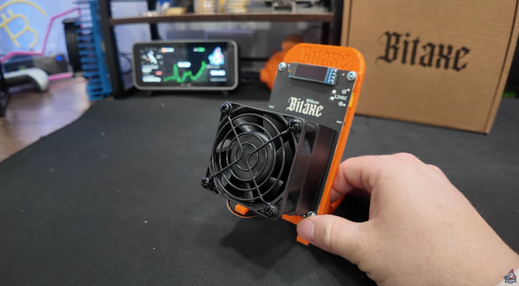 Perfect BEGINNER Home BITCOIN Miner in 2026! — Bitaxe GT Gamma Turbo ...